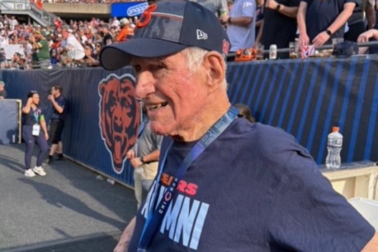 List of the oldest living football players to date