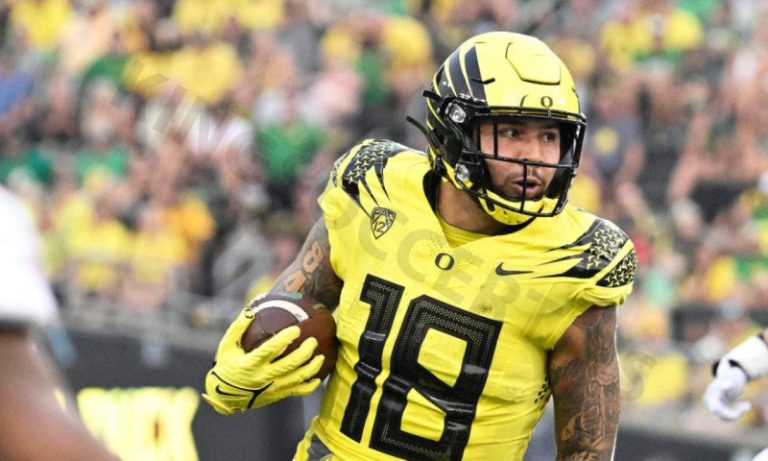 The top 10 oldest college football players still playing