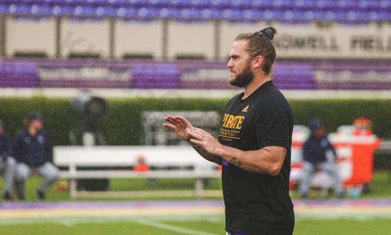 The top 10 oldest college football players still playing