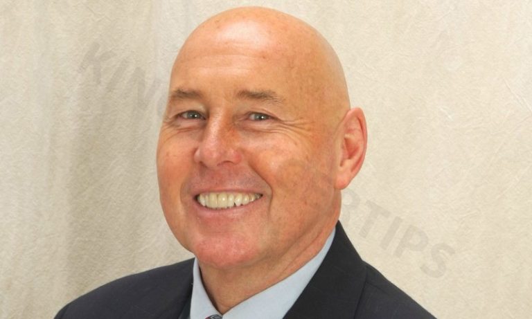 The top 10 oldest college football players still playing