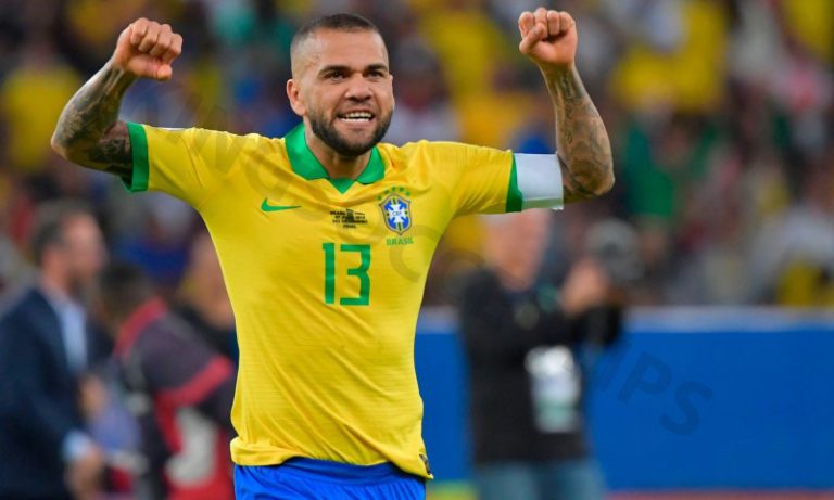 The top 10 best Brazilian soccer players are admired by the world
