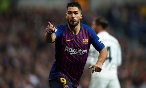 The top 10 football players who grew up poor are respected by fans